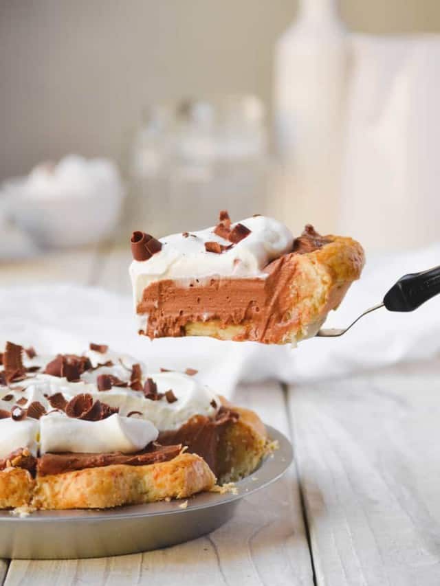 CHOCOLATE PEANUT BUTTER SILK PIE STORY - The Art Of Baking